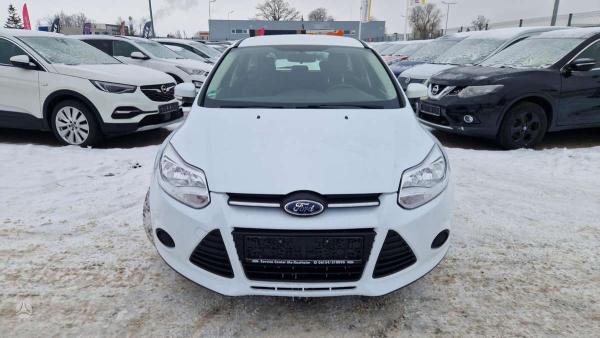 Balts Ford Focus 2014 Marijampole, ar dzinēja tilpumu 1.60 L un nobraukumu 138 tūkst. km par 4190 €, foto 2 vietnē AUTOMOTO.COM.LV