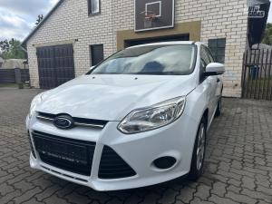 White Ford Focus 2014 in Prienai, with an engine capacity of 1.00 L and mileage of 200 thousand km for 1600 €, photo 3 on AUTOMOTO.COM.LV