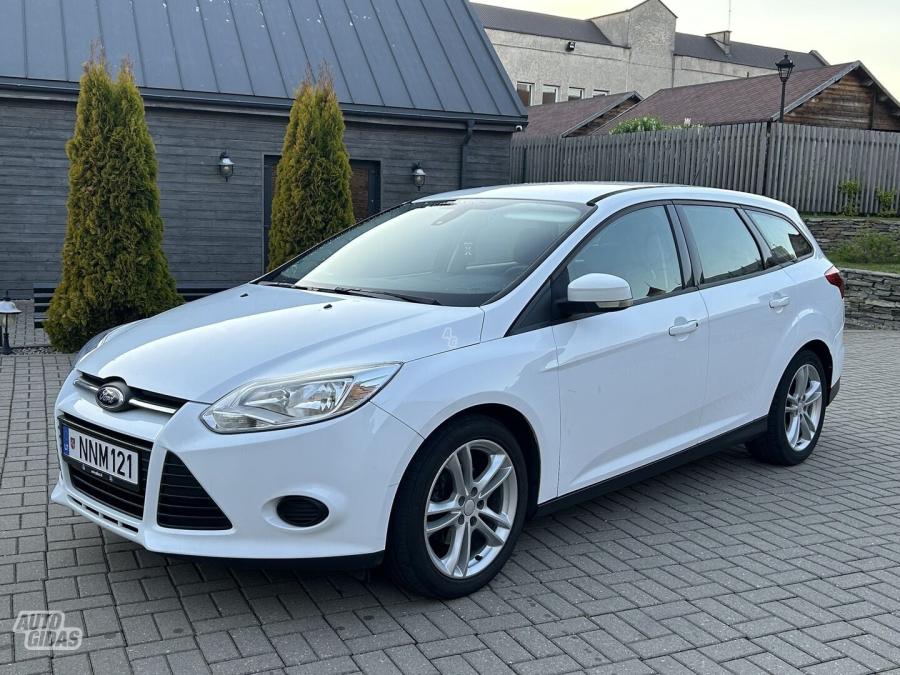 Balts Ford Focus 2014 Viļņa, ar dzinēja tilpumu 1.60 L un nobraukumu 270 tūkst. km par 3700 €, foto 5 vietnē AUTOMOTO.COM.LV