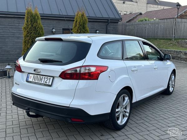 White Ford Focus 2014 in Vilnius, with an engine capacity of 1.60 L and mileage of 270 thousand km for 3700 €, photo 7 on AUTOMOTO.COM.LV