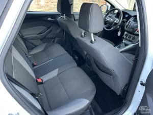 Balts Ford Focus 2014 Viļņa, ar dzinēja tilpumu 1.60 L un nobraukumu 270 tūkst. km par 3700 €, foto 12 vietnē AUTOMOTO.COM.LV