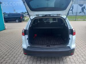 Balts Ford Focus 2014 Rīga, ar dzinēja tilpumu 1.60 L un nobraukumu 573 tūkst. km par 2250 €, foto 15 vietnē AUTOMOTO.COM.LV