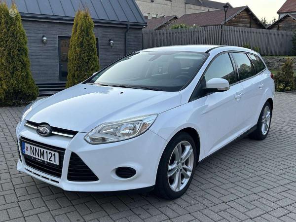 Balts Ford Focus 2014 Kėdainiai, ar dzinēja tilpumu 1.56 L un nobraukumu 270 tūkst. km par 3400 €, foto 4 vietnē AUTOMOTO.COM.LV