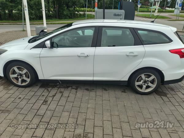 Balts Ford Focus 2014 Tallina, ar dzinēja tilpumu 1.60 L un nobraukumu 463 tūkst. km par 3500 €, foto 1 vietnē AUTOMOTO.COM.LV