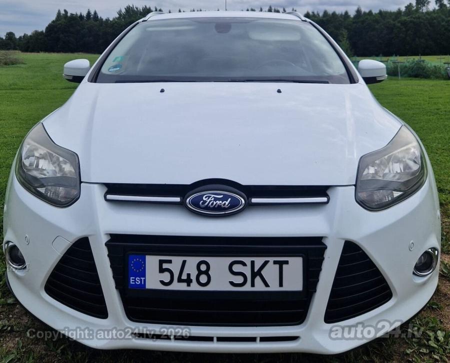 White Ford Focus 2014 in Tallinn, with an engine capacity of 1.60 L and mileage of 270 thousand km for 3999 €, photo 6 on AUTOMOTO.COM.LV