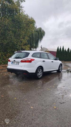 Balts Ford Focus 2014 Kauņa, ar dzinēja tilpumu 1.00 L un nobraukumu 130 tūkst. km par 2650 €, foto 7 vietnē AUTOMOTO.COM.LV