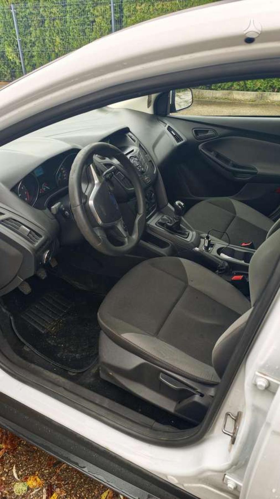 Balts Ford Focus 2014 Kauņa, ar dzinēja tilpumu 1.00 L un nobraukumu 130 tūkst. km par 2650 €, foto 11 vietnē AUTOMOTO.COM.LV