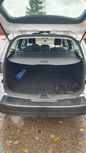 Balts Ford Focus 2014 Kauņa, ar dzinēja tilpumu 1.00 L un nobraukumu 130 tūkst. km par 2650 €, foto 15 vietnē AUTOMOTO.COM.LV