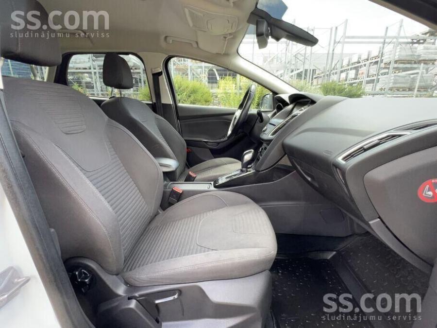 Balts Ford Focus 2015 Jelgava, ar dzinēja tilpumu 2.00 L un nobraukumu 276 tūkst. km par 7550 €, foto 21 vietnē AUTOMOTO.COM.LV