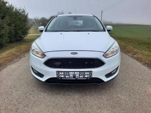 Balts Ford Focus 2015 Alīta, ar dzinēja tilpumu 1.60 L un nobraukumu 164 tūkst. km par 4350 €, foto 2 vietnē AUTOMOTO.COM.LV