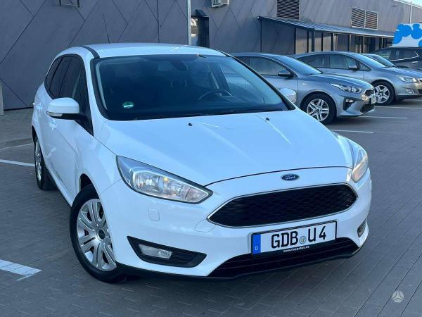 White Ford Focus 2015 in Jonava, with an engine capacity of 1.56 L and mileage of 258 thousand km for 4200 €, photo 3 on AUTOMOTO.COM.LV