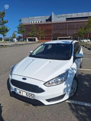 White Ford Focus 2015 in Klaipeda, with an engine capacity of 1.60 L and mileage of 161 thousand km for 4500 €, photo 10 on AUTOMOTO.COM.LV