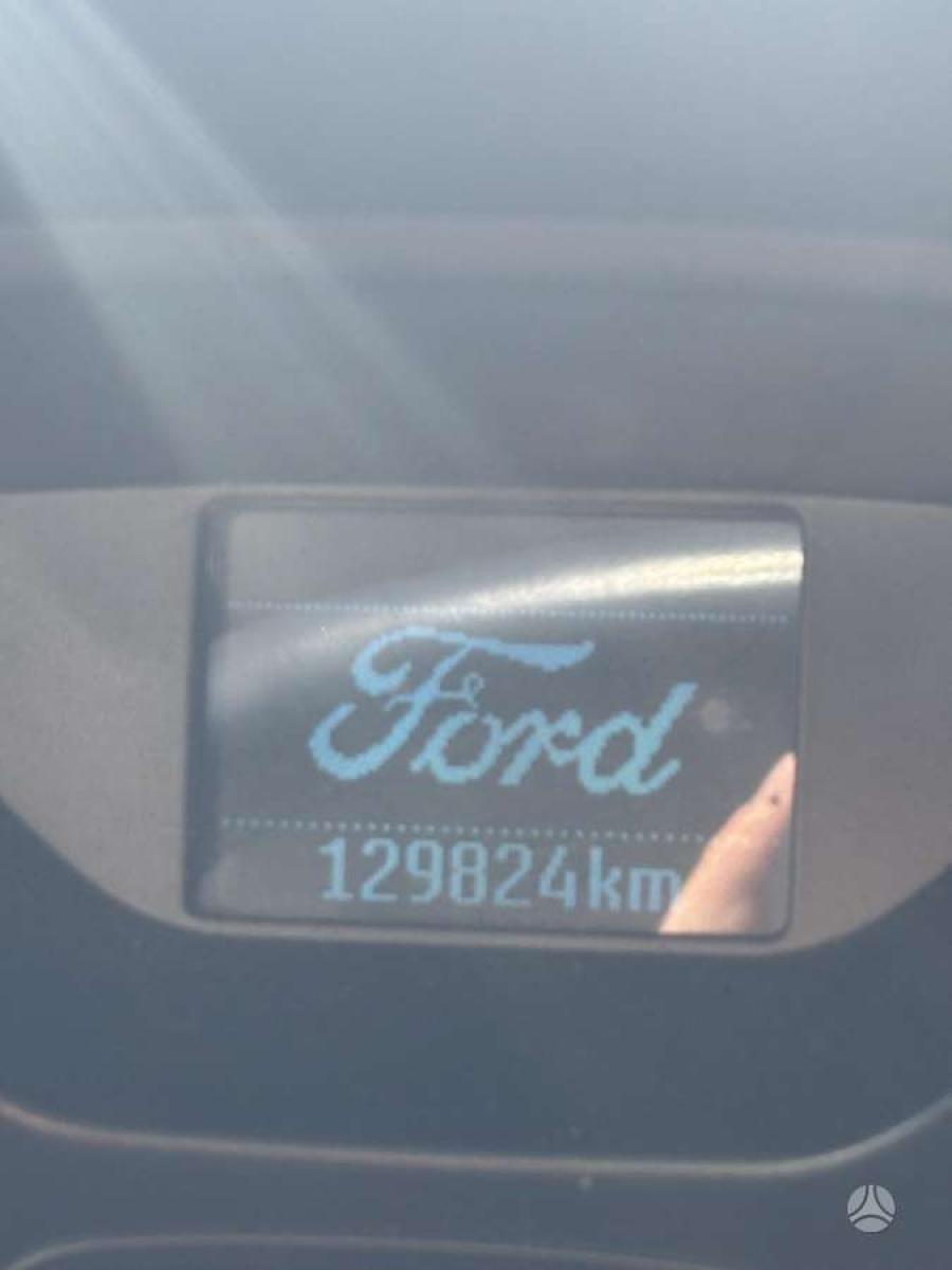 Balts Ford Focus 2015 Utena, ar dzinēja tilpumu 1.00 L un nobraukumu 130 tūkst. km par 1650 €, foto 7 vietnē AUTOMOTO.COM.LV