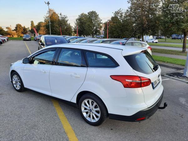 White Ford Focus 2015 in Marijampole, with an engine capacity of 1.60 L and mileage of 298 thousand km for 6400 €, photo 3 on AUTOMOTO.COM.LV