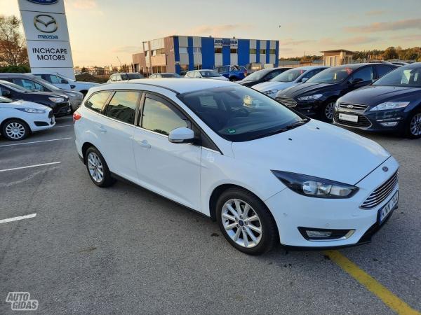 White Ford Focus 2015 in Marijampole, with an engine capacity of 1.60 L and mileage of 298 thousand km for 6400 €, photo 5 on AUTOMOTO.COM.LV