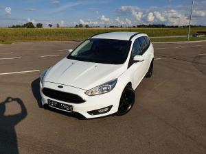Balts Ford Focus 2015 Marijampole, ar dzinēja tilpumu 1.00 L un nobraukumu 122 tūkst. km par 5250 €, foto 14 vietnē AUTOMOTO.COM.LV