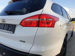 Balts Ford Focus 2015 Marijampole, ar dzinēja tilpumu 1.00 L un nobraukumu 122 tūkst. km par 5250 €, foto 18 vietnē AUTOMOTO.COM.LV