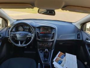 Balts Ford Focus 2015 Marijampole, ar dzinēja tilpumu 1.00 L un nobraukumu 122 tūkst. km par 5250 €, foto 22 vietnē AUTOMOTO.COM.LV