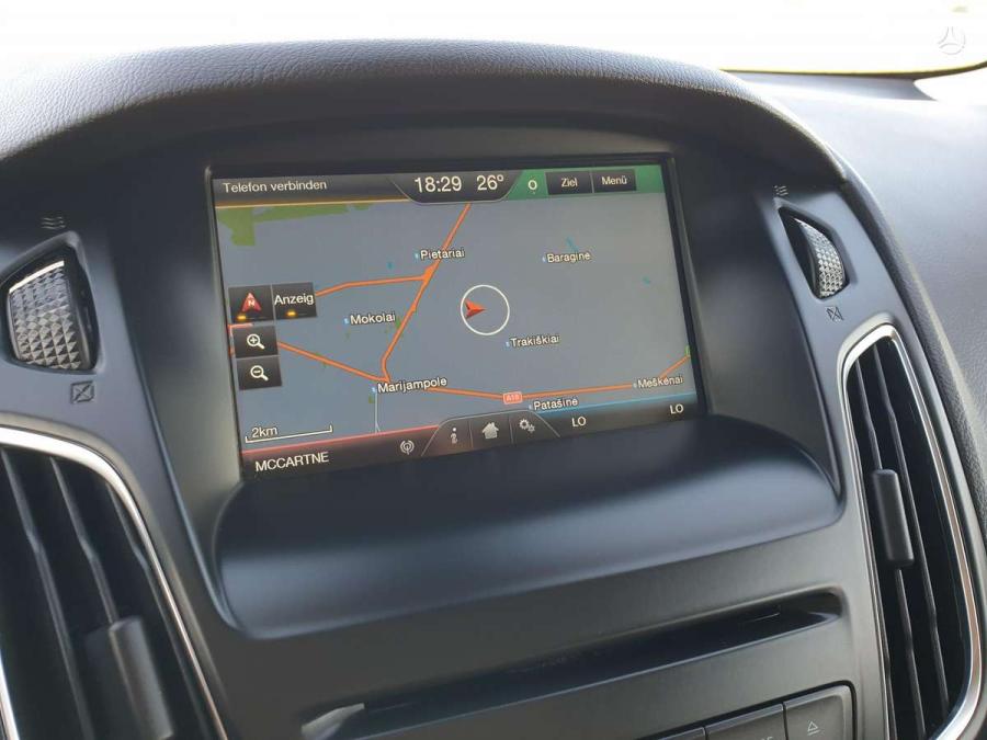 Balts Ford Focus 2015 Marijampole, ar dzinēja tilpumu 1.00 L un nobraukumu 122 tūkst. km par 5250 €, foto 26 vietnē AUTOMOTO.COM.LV