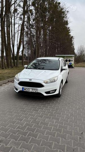 White Ford Focus 2015 in Kaunas, with an engine capacity of 1.00 L and mileage of 155 thousand km for 4000 €, photo  on AUTOMOTO.COM.LV