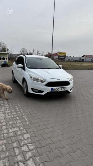 Balts Ford Focus 2015 Kauņa, ar dzinēja tilpumu 1.00 L un nobraukumu 155 tūkst. km par 4000 €, foto 3 vietnē AUTOMOTO.COM.LV