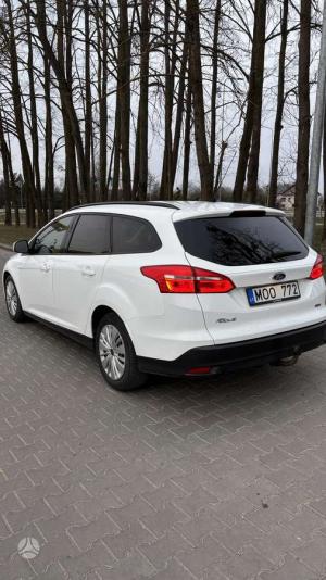 Balts Ford Focus 2015 Kauņa, ar dzinēja tilpumu 1.00 L un nobraukumu 155 tūkst. km par 4000 €, foto 4 vietnē AUTOMOTO.COM.LV