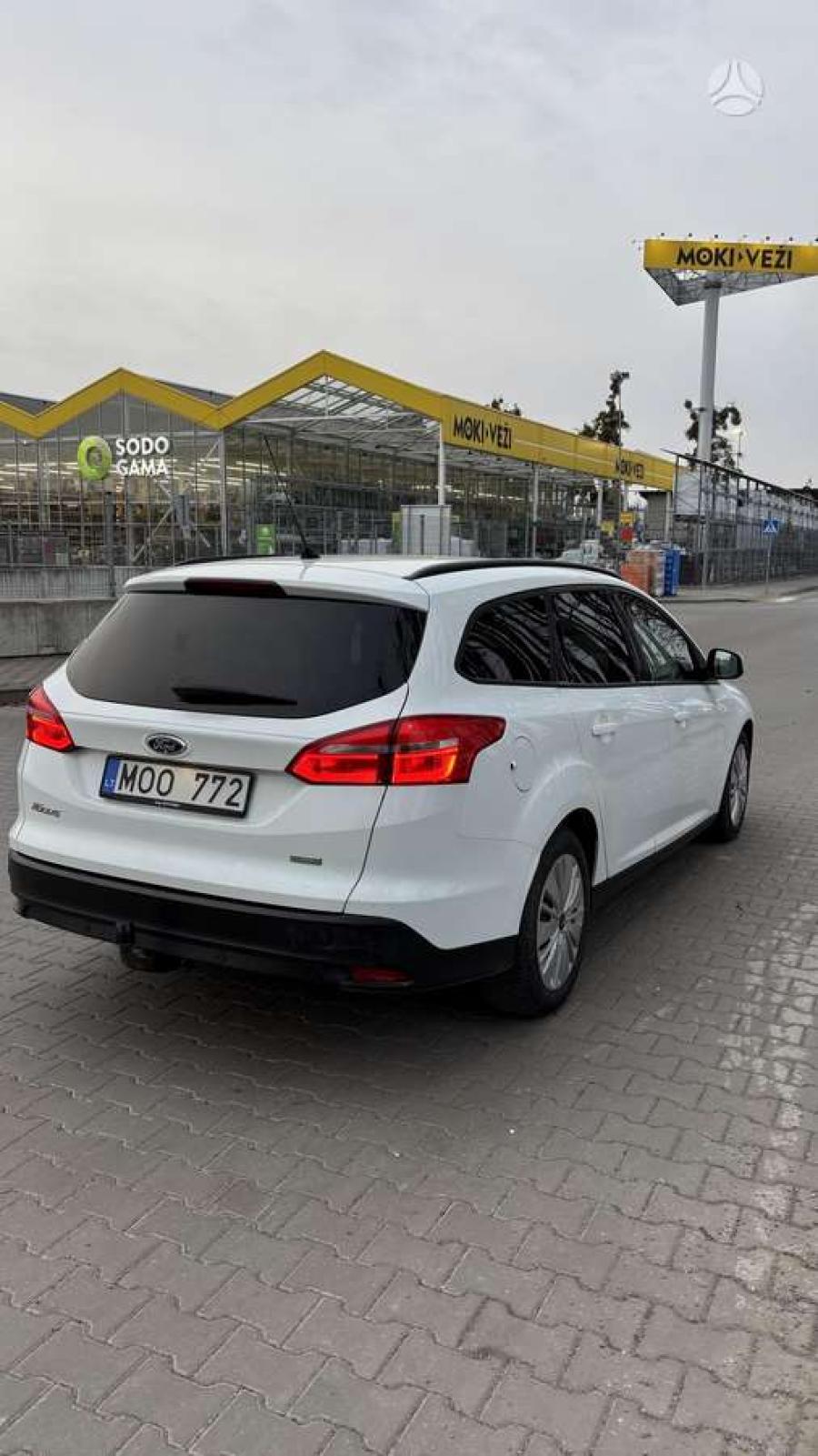 Balts Ford Focus 2015 Kauņa, ar dzinēja tilpumu 1.00 L un nobraukumu 155 tūkst. km par 4000 €, foto 6 vietnē AUTOMOTO.COM.LV