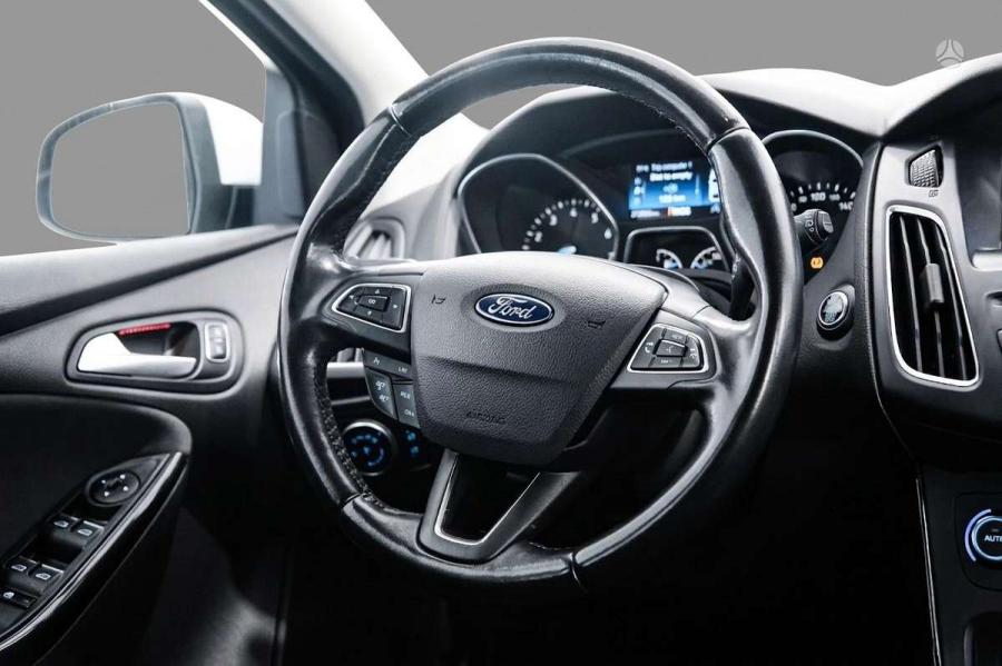 White Ford Focus 2015 in Kaunas, with an engine capacity of 1.50 L and mileage of 214 thousand km for 6300 €, photo 7 on AUTOMOTO.COM.LV