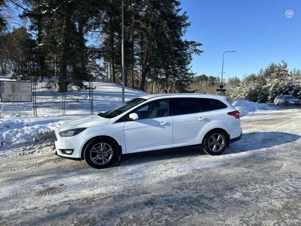 Balts Ford Focus 2016 Viļņa, ar dzinēja tilpumu 1.00 L un nobraukumu 309 tūkst. km par 2750 €, foto 4 vietnē AUTOMOTO.COM.LV