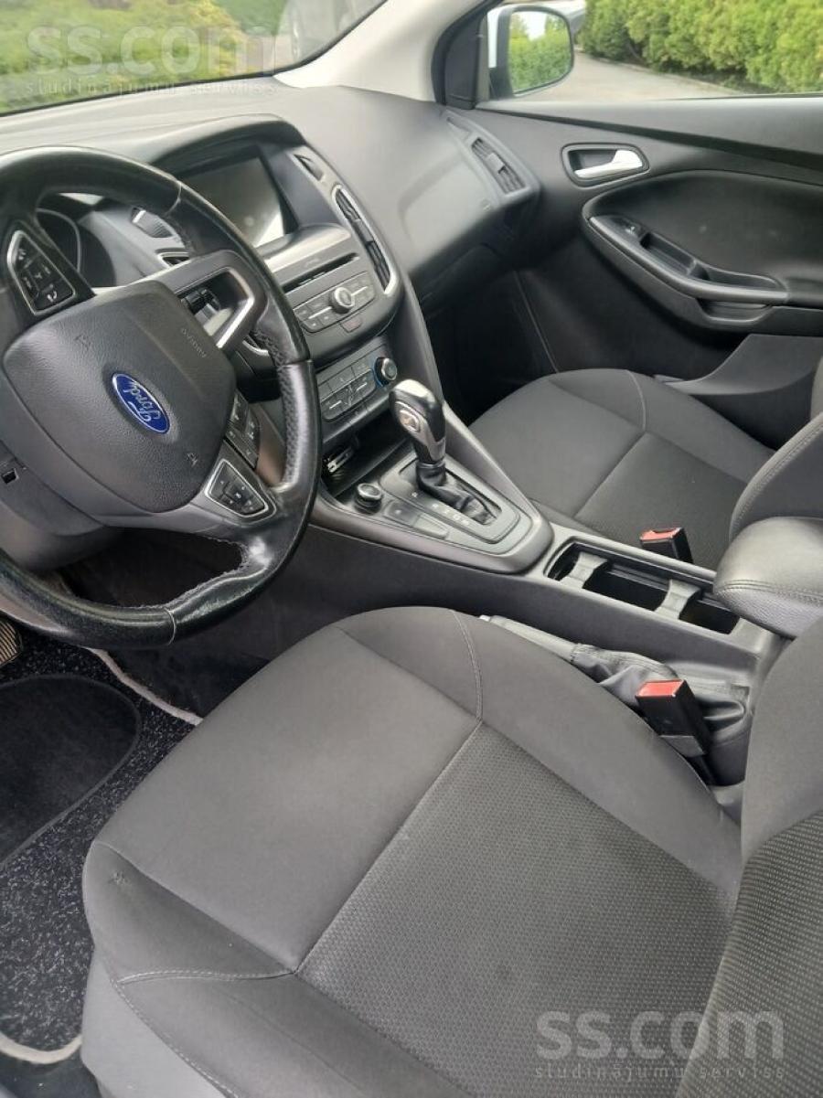 Balts Ford Focus 2016 Rīga, ar dzinēja tilpumu 1.00 L un nobraukumu 198 tūkst. km par 4200 €, foto 7 vietnē AUTOMOTO.COM.LV