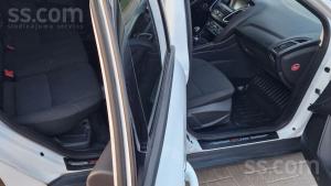 Balts Ford Focus 2016 Jelgava, ar dzinēja tilpumu 1.50 L un nobraukumu 127 tūkst. km par 5450 €, foto 19 vietnē AUTOMOTO.COM.LV