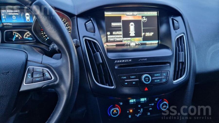 Balts Ford Focus 2016 Jelgava, ar dzinēja tilpumu 1.50 L un nobraukumu 127 tūkst. km par 5450 €, foto 34 vietnē AUTOMOTO.COM.LV