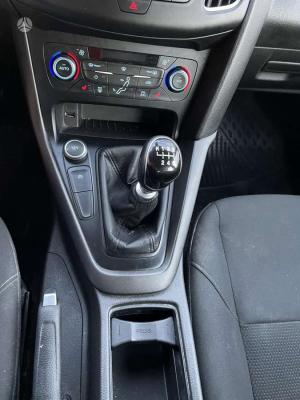Balts Ford Focus 2016 Šakiai, ar dzinēja tilpumu 1.50 L un nobraukumu 276 tūkst. km par 3490 €, foto 20 vietnē AUTOMOTO.COM.LV