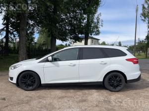 White Ford Focus 2016 in Riga, with an engine capacity of 1.50 L and mileage of 280 thousand km for 4890 €, photo 3 on AUTOMOTO.COM.LV