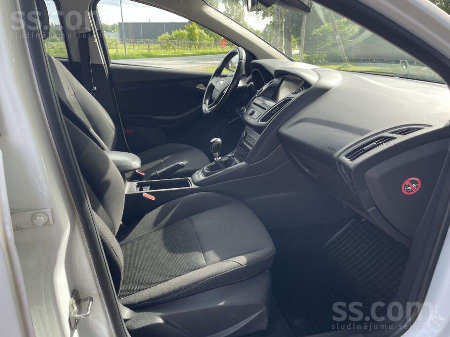 White Ford Focus 2016 in Riga, with an engine capacity of 1.50 L and mileage of 280 thousand km for 4890 €, photo 17 on AUTOMOTO.COM.LV