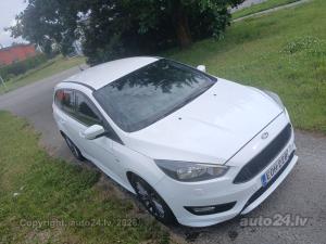 White Ford Focus 2016 in Tallinn, with an engine capacity of 1.50 L and mileage of 247 thousand km for 4554 €, photo 5 on AUTOMOTO.COM.LV