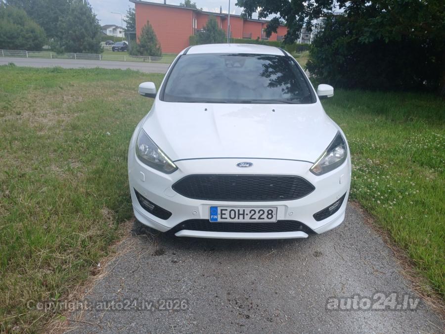 White Ford Focus 2016 in Tallinn, with an engine capacity of 1.50 L and mileage of 247 thousand km for 4554 €, photo 6 on AUTOMOTO.COM.LV