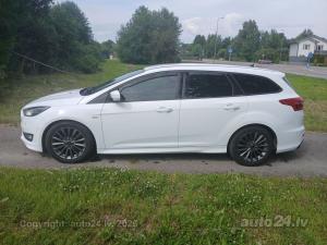 White Ford Focus 2016 in Tallinn, with an engine capacity of 1.50 L and mileage of 247 thousand km for 4554 €, photo 7 on AUTOMOTO.COM.LV