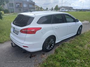 White Ford Focus 2016 in Tallinn, with an engine capacity of 1.50 L and mileage of 247 thousand km for 4554 €, photo 11 on AUTOMOTO.COM.LV