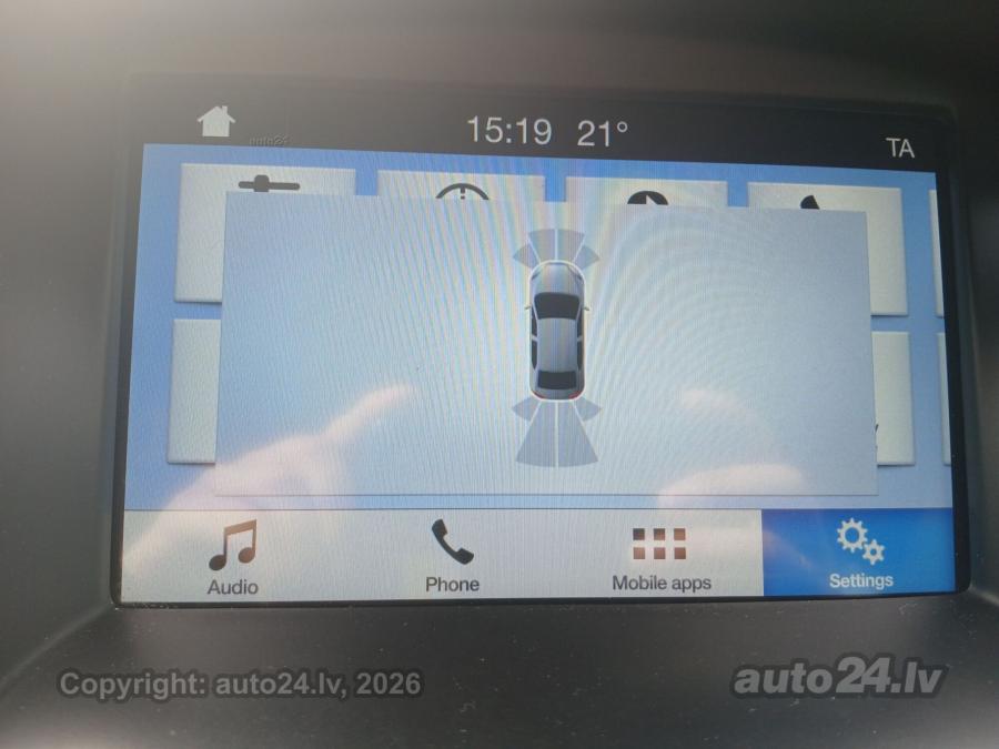 White Ford Focus 2016 in Tallinn, with an engine capacity of 1.50 L and mileage of 247 thousand km for 4554 €, photo 17 on AUTOMOTO.COM.LV