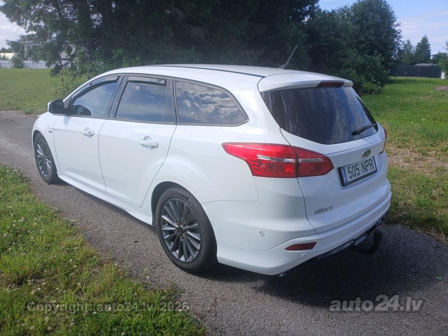 Balts Ford Focus 2016 Tallina, ar dzinēja tilpumu 1.50 L un nobraukumu 247 tūkst. km par 4444 €, foto 9 vietnē AUTOMOTO.COM.LV