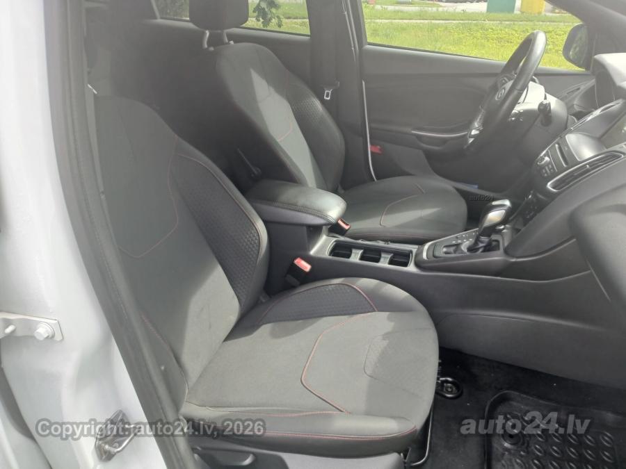 Balts Ford Focus 2016 Tallina, ar dzinēja tilpumu 1.50 L un nobraukumu 247 tūkst. km par 4444 €, foto 12 vietnē AUTOMOTO.COM.LV