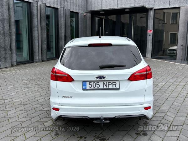 White Ford Focus 2016 in Rapla, with an engine capacity of 1.50 L and mileage of 247 thousand km for 4500 €, photo 8 on AUTOMOTO.COM.LV