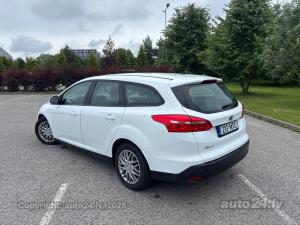 White Ford Focus 2016 in Tallinn, with an engine capacity of 1.50 L and mileage of 312 thousand km for 4490 €, photo 4 on AUTOMOTO.COM.LV