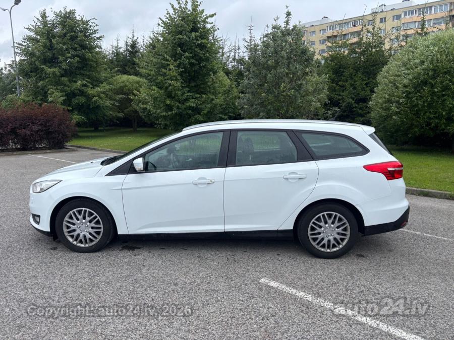 White Ford Focus 2016 in Tallinn, with an engine capacity of 1.50 L and mileage of 312 thousand km for 4490 €, photo 6 on AUTOMOTO.COM.LV
