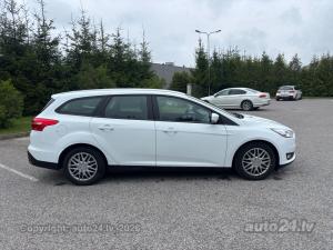 White Ford Focus 2016 in Tallinn, with an engine capacity of 1.50 L and mileage of 312 thousand km for 4490 €, photo 7 on AUTOMOTO.COM.LV