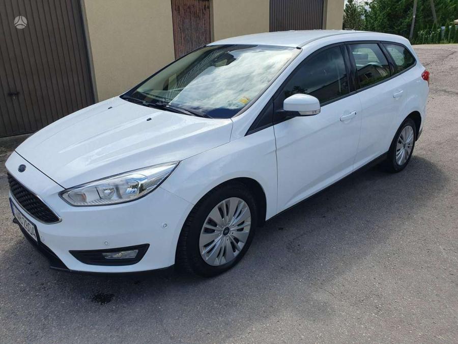 White Ford Focus 2016 in Utena, with an engine capacity of 1.50 L and mileage of 250 thousand km for 4200 €, photo 3 on AUTOMOTO.COM.LV