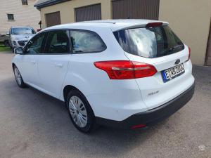 White Ford Focus 2016 in Utena, with an engine capacity of 1.50 L and mileage of 250 thousand km for 4200 €, photo 4 on AUTOMOTO.COM.LV