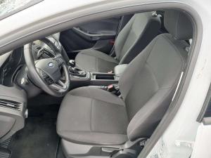 White Ford Focus 2016 in Utena, with an engine capacity of 1.50 L and mileage of 250 thousand km for 4200 €, photo 6 on AUTOMOTO.COM.LV