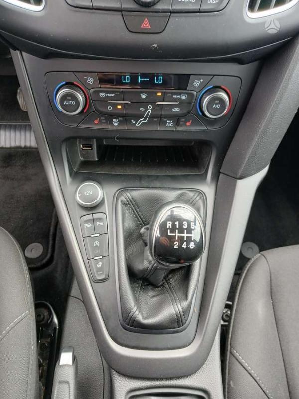 Ford Focus 2016 in Utena on AUTOMOTO.COM.LV White Ford Focus 2016 in Utena, with an engine capacity of 1.56 L and mileage of 251 thousand km for 3600 €, photo 11 on AUTOMOTO.COM.LV